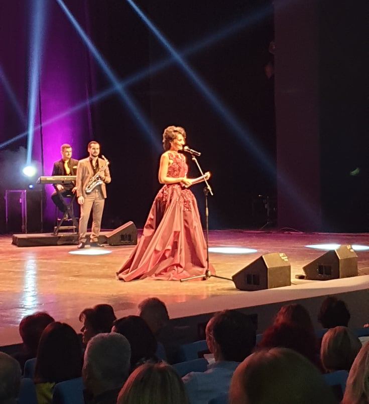 20 -to JUBILEJNO IZDANIE NA “FOLK FEST ROSA” VO ZNAKOT NA LAUREATITE ZA ...